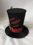 Dragon Scratch – Tiny Top Hats